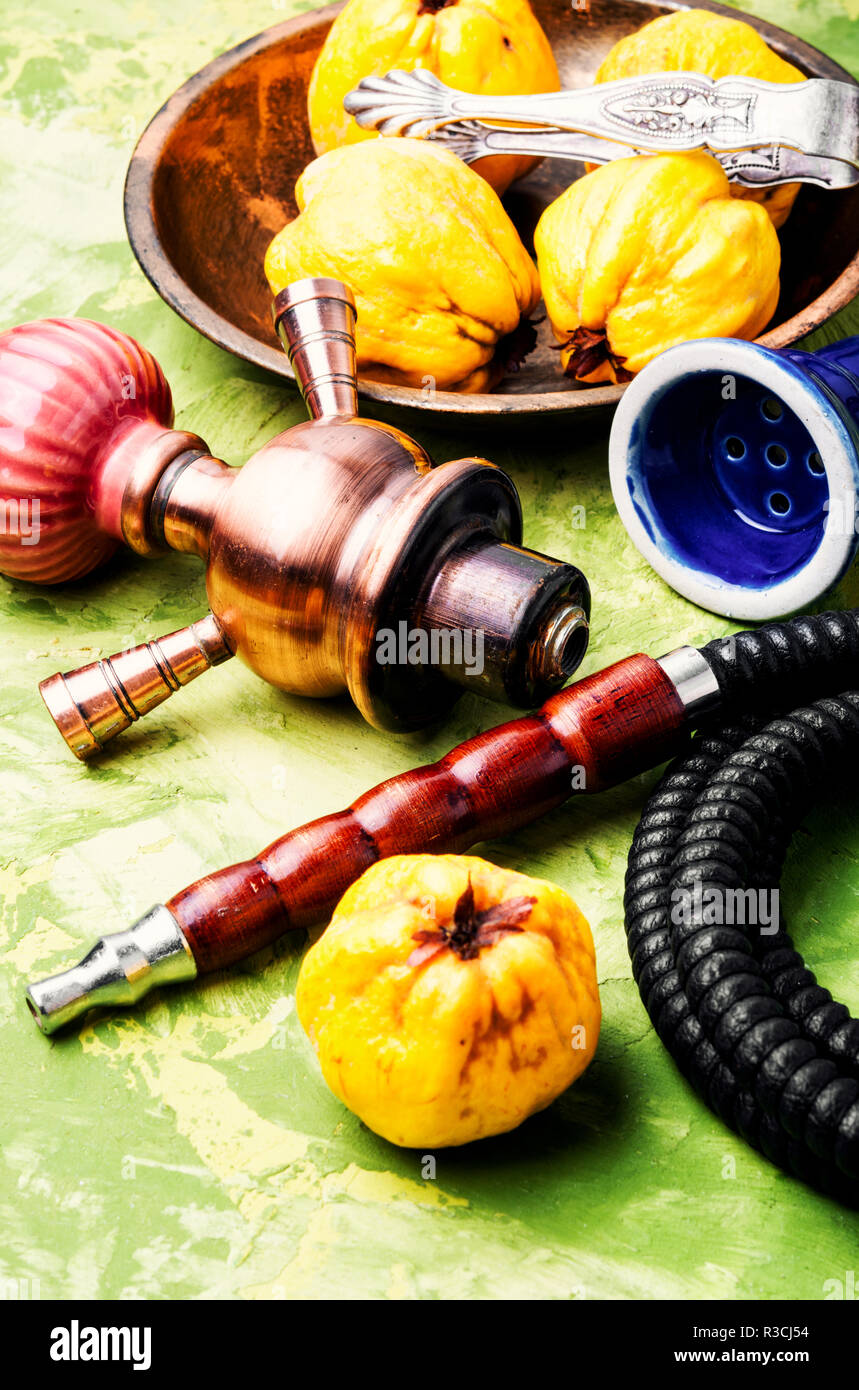 Arabian shisha hookah with flavor quince for relax. Quince shisha ...
