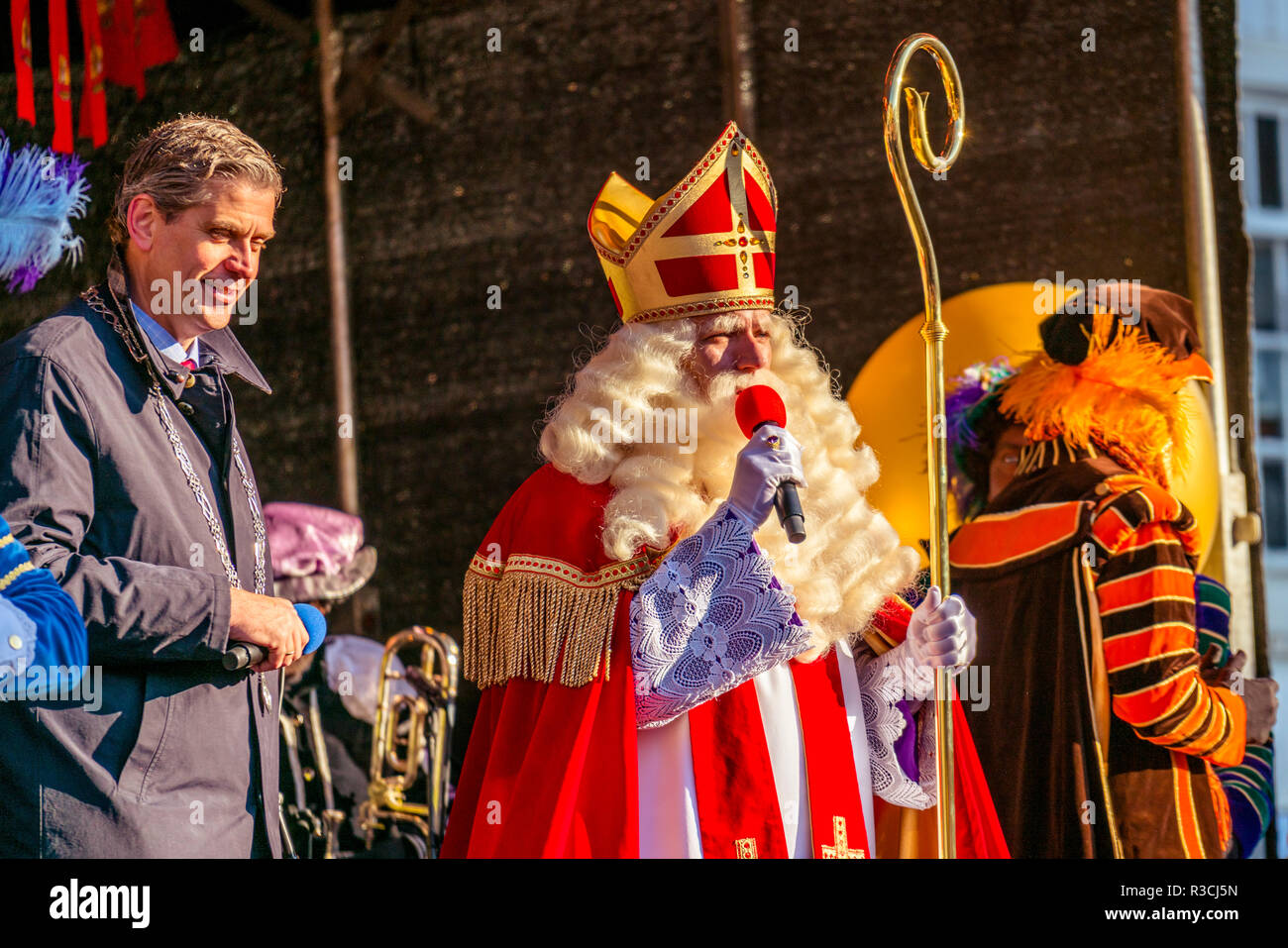 Sinterklaas parade netherlands hi-res stock photography and images - Alamy