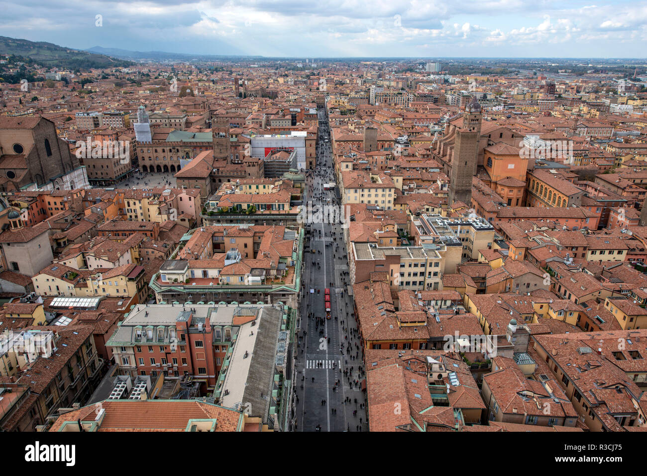 Ancient library bologna hi-res stock photography and images - Alamy