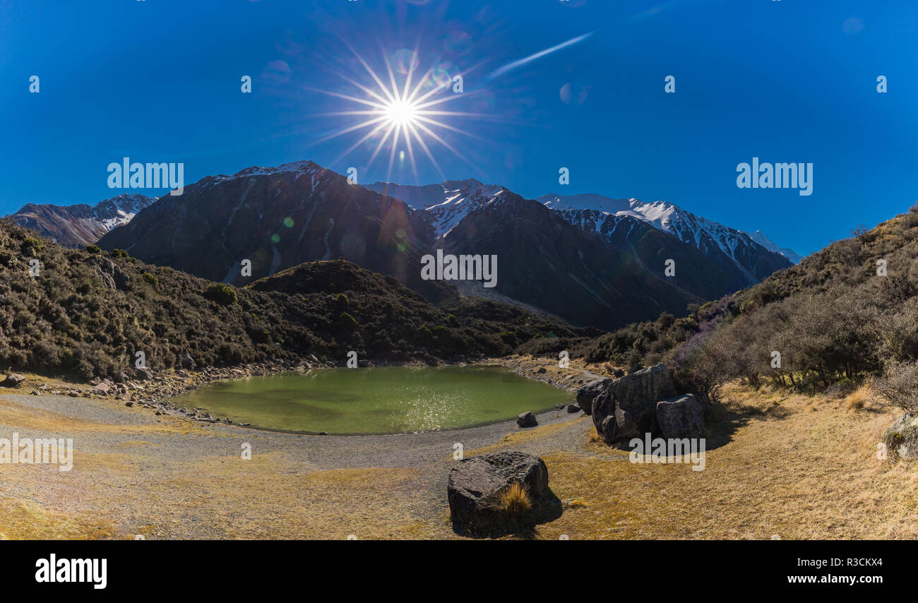 Blue Lakes and the mountains in the Tasman Valley Walk on the way to ...