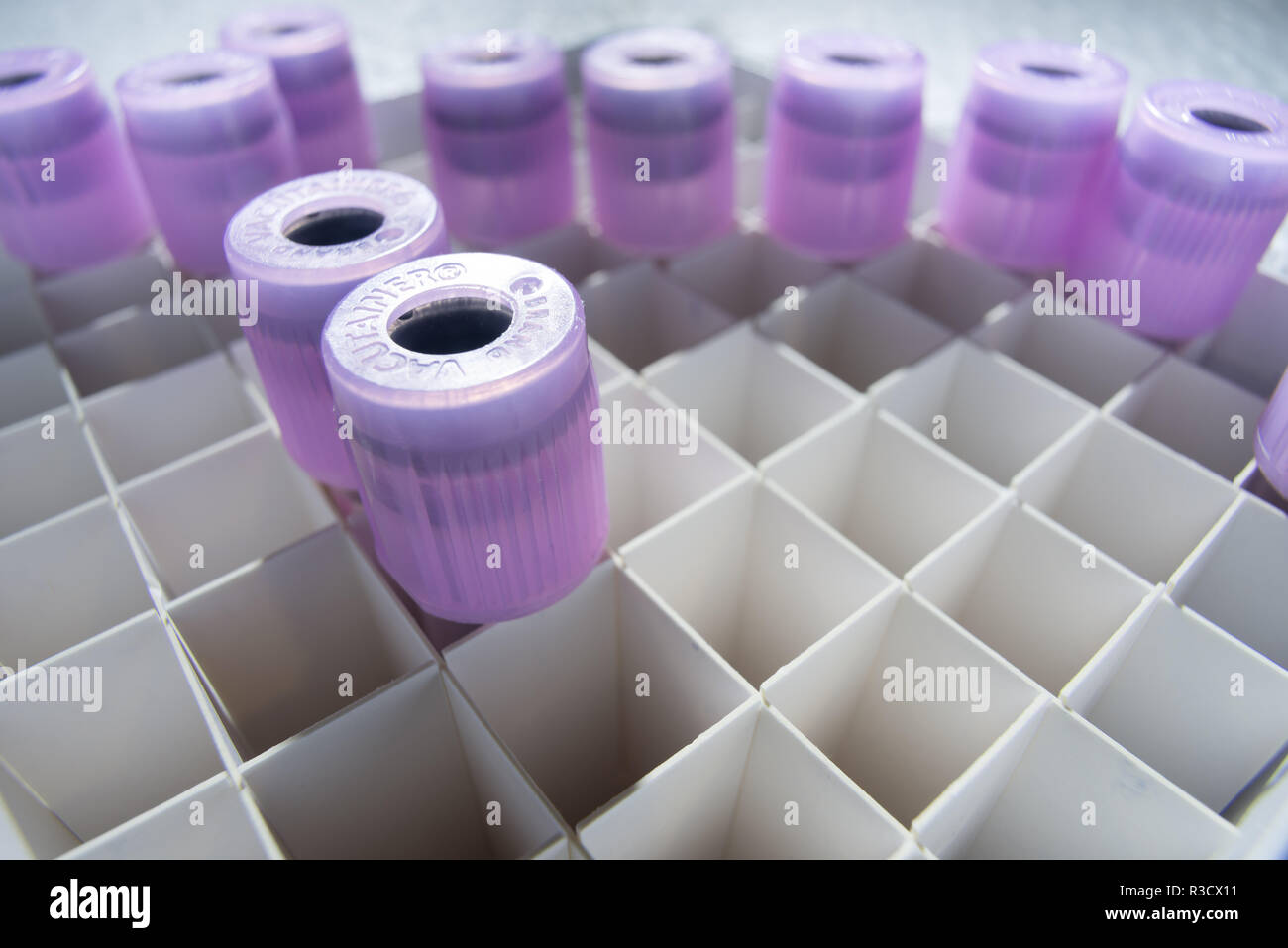 Medical specimen bottles hi-res stock photography and images - Alamy
