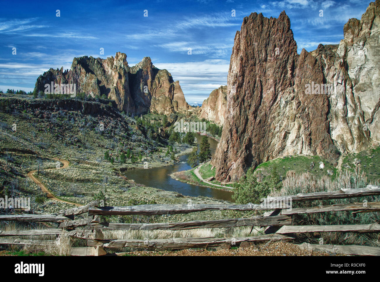 USA, Oregon, Smith Rock State Park, Crooked River winds through ...
