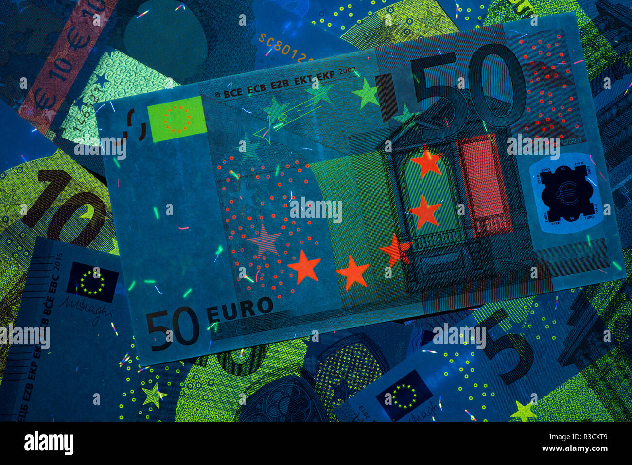 Identify genuine real Bank of England or Euro banknotes with invisible ...