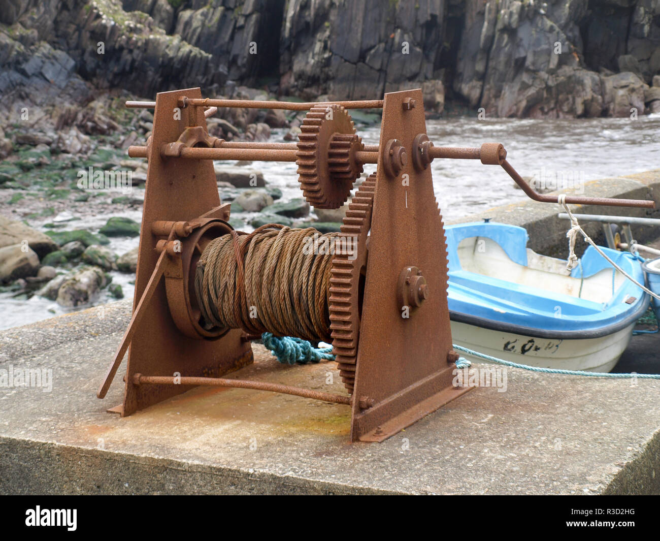 Rusty landing stage hi-res stock photography and images - Alamy