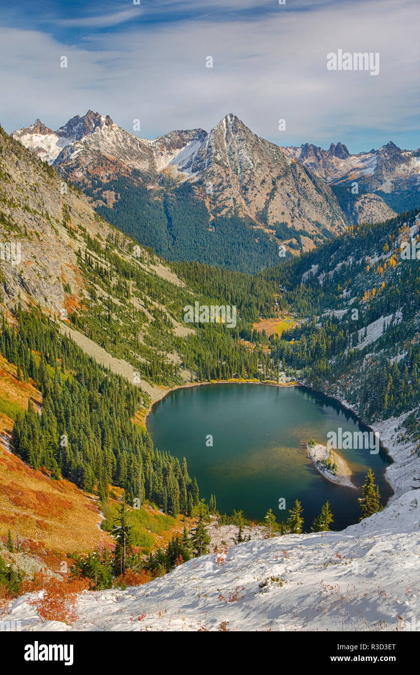 Washington State, Wenatchee National Forest, Lake Ann and North ...