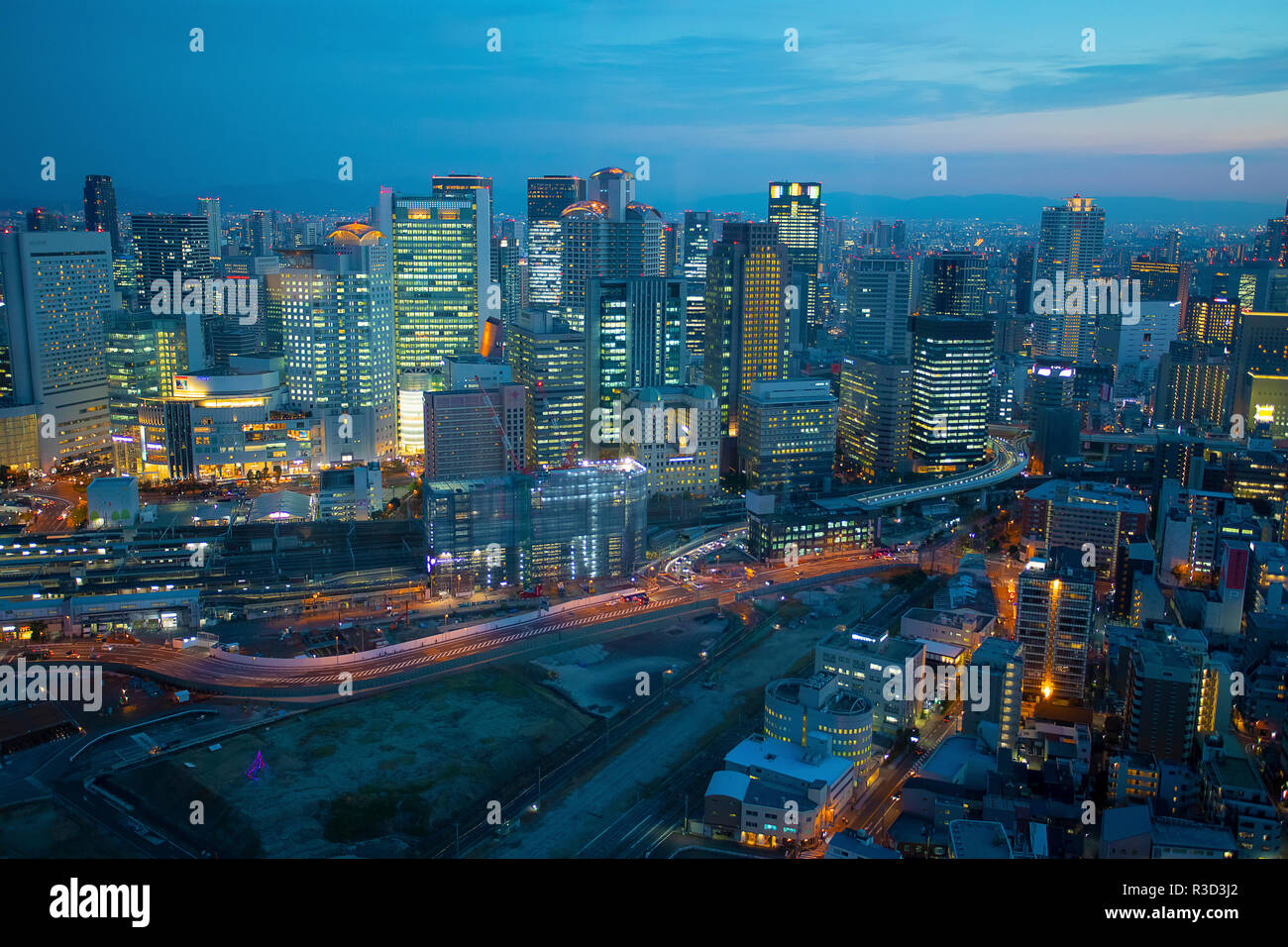 osaka japan - november7,2018 : twilight sky over osaka urban building ...