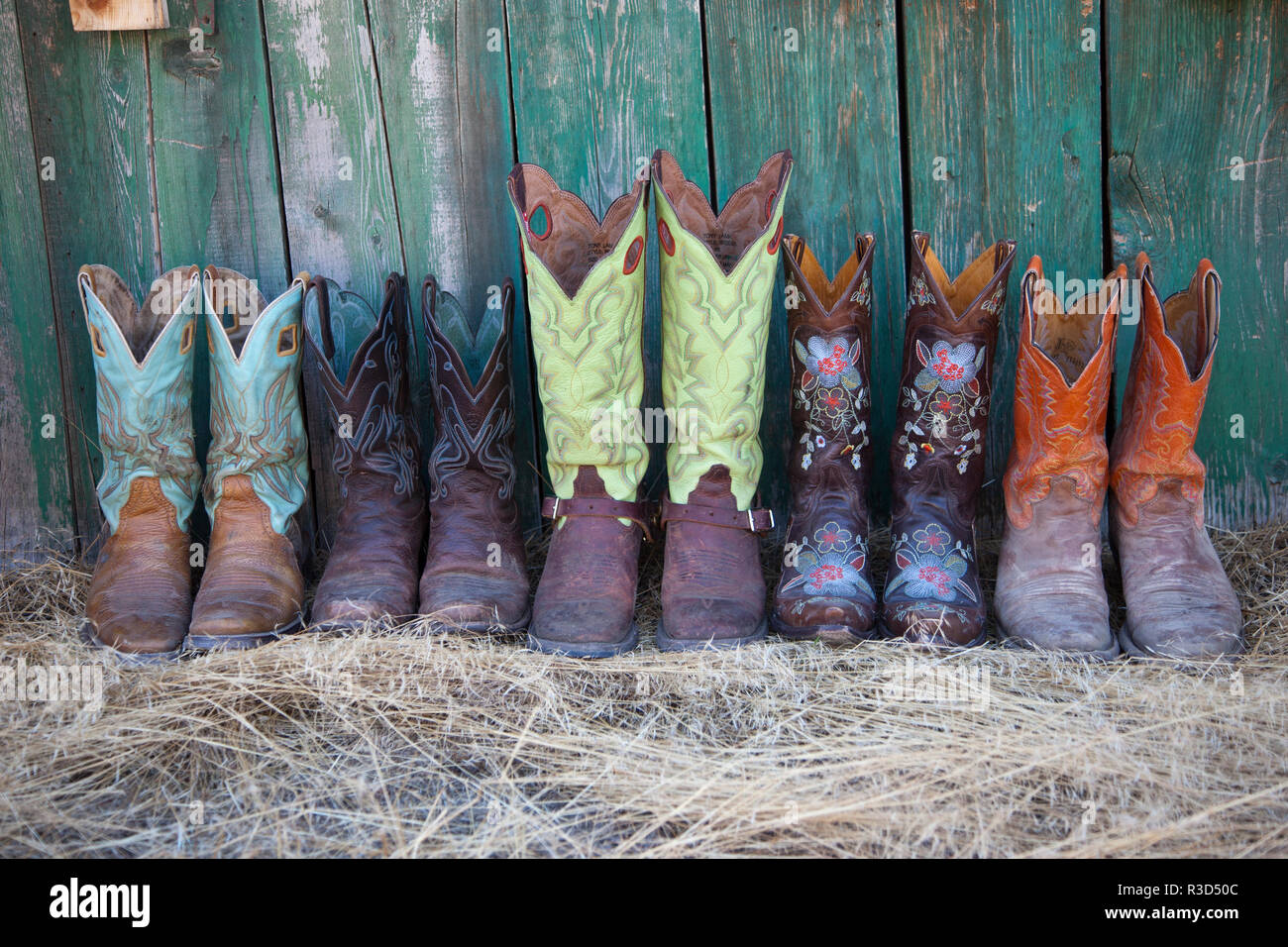 Pairs of boots hi-res stock photography and images - Alamy