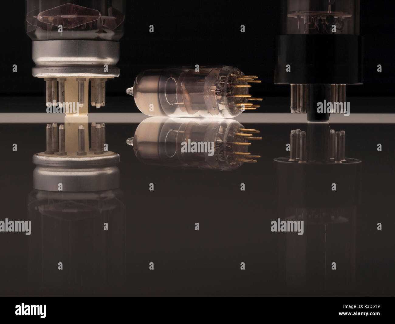 Television valve hi-res stock photography and images - Alamy