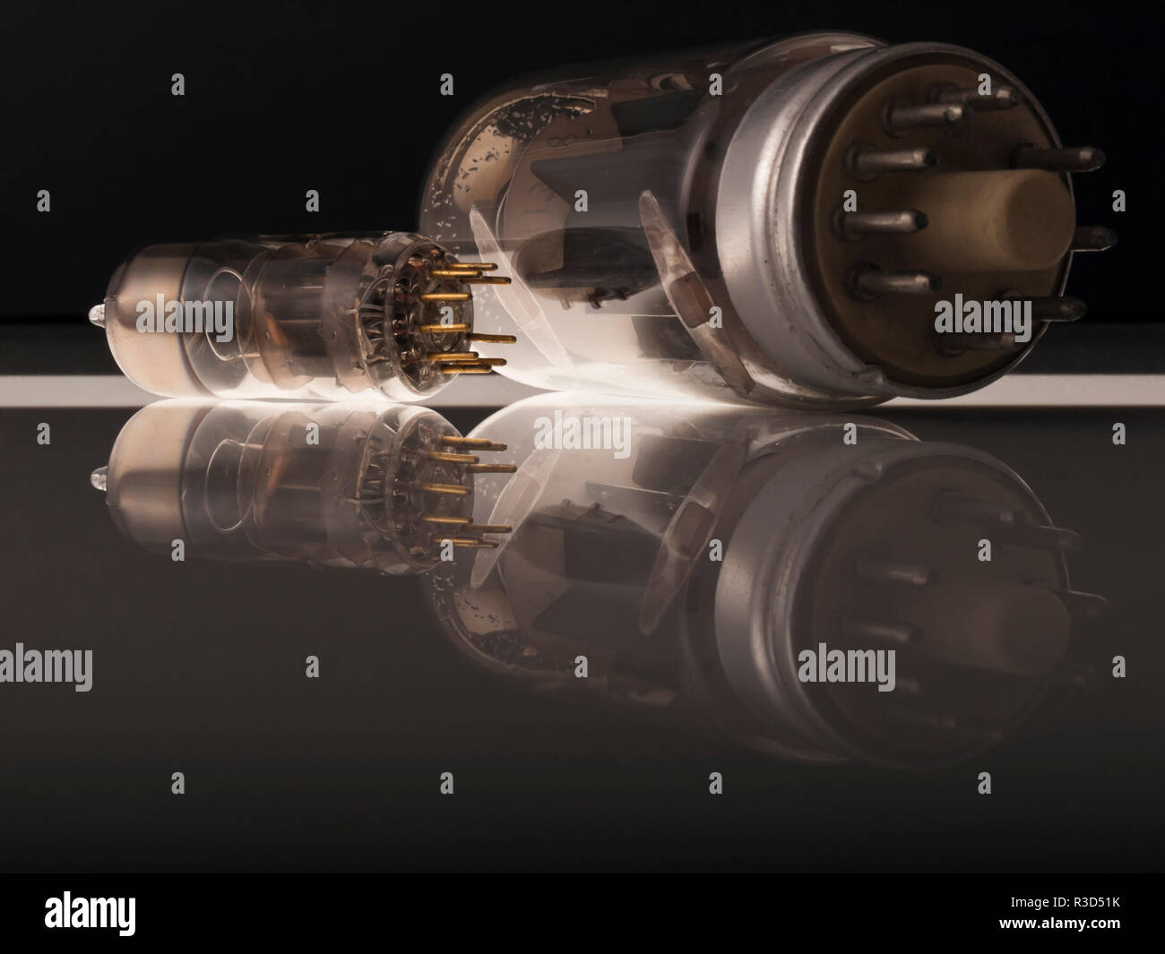 Vacuum valve tube hi-res stock photography and images - Alamy