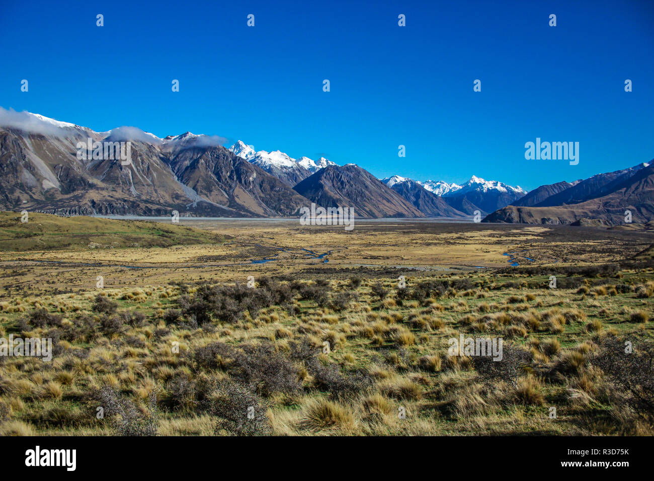 Mt sunday edoras lord of the rings location hi-res stock photography ...