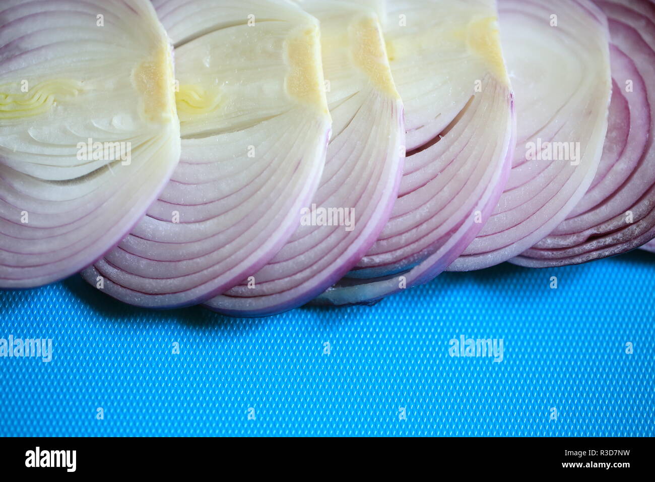 Cross section onion root hi-res stock photography and images - Alamy