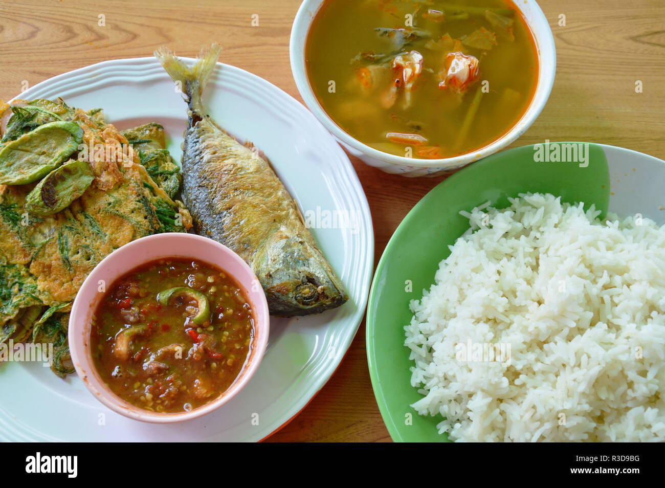 Plain rice eat couple hi-res stock photography and images - Alamy