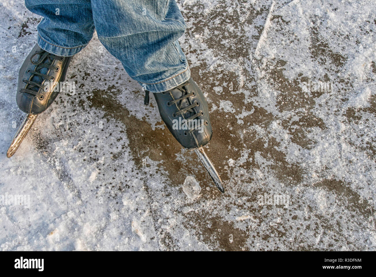 Iceskating lake hi-res stock photography and images - Alamy