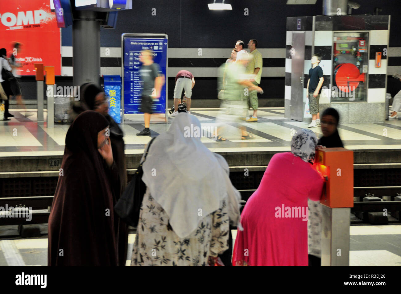 Zurich Airport Train High Resolution Stock Photography and Images - Alamy