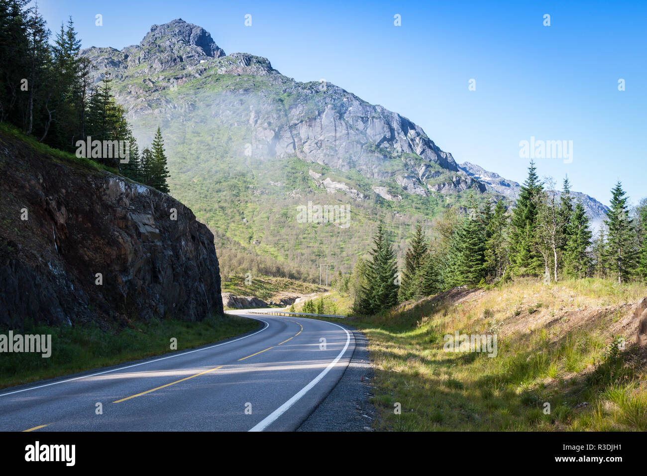 scenic road and beautiful mountains in norway Stock Photo - Alamy