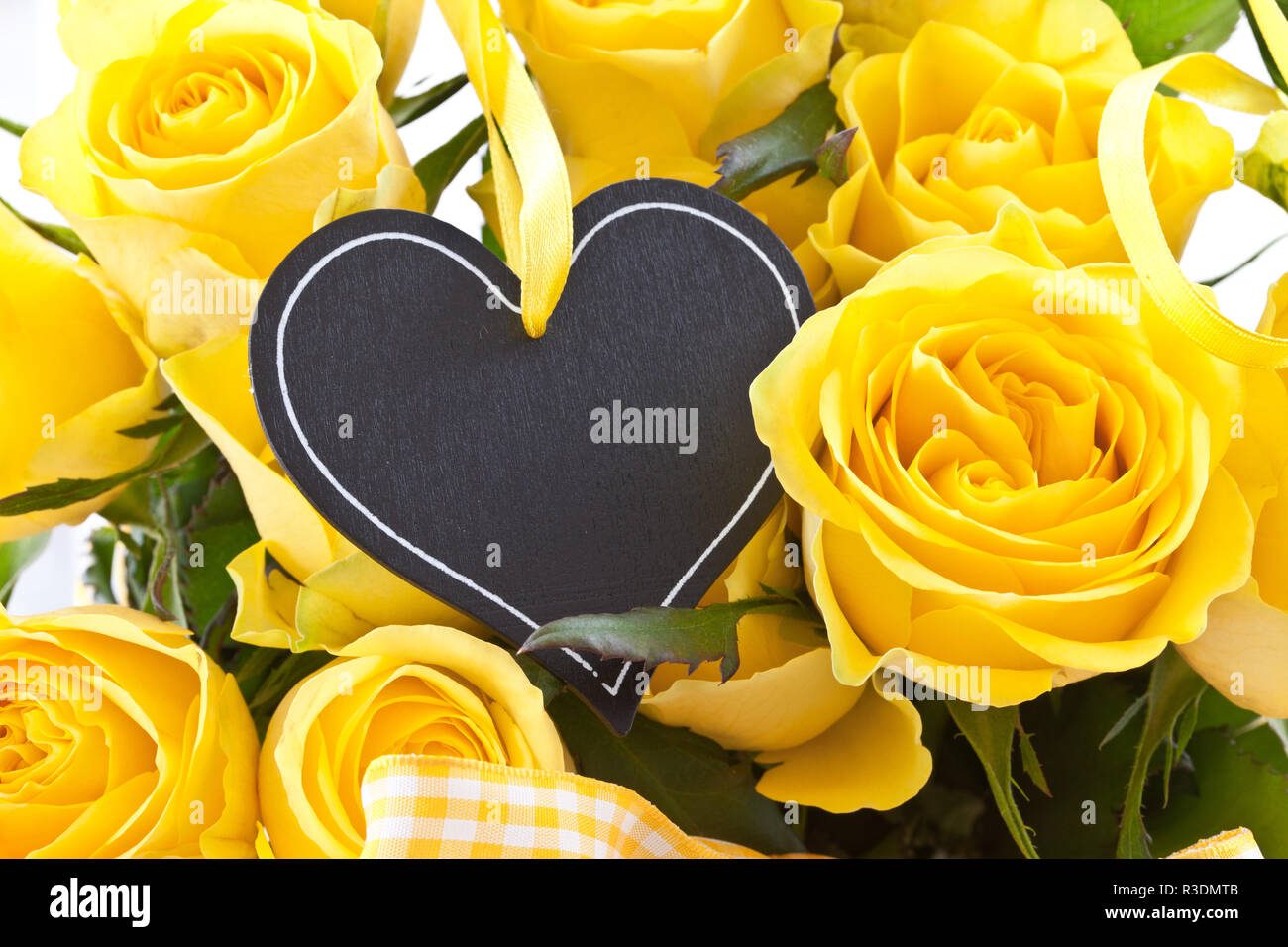 fresh yellow roses Stock Photo - Alamy