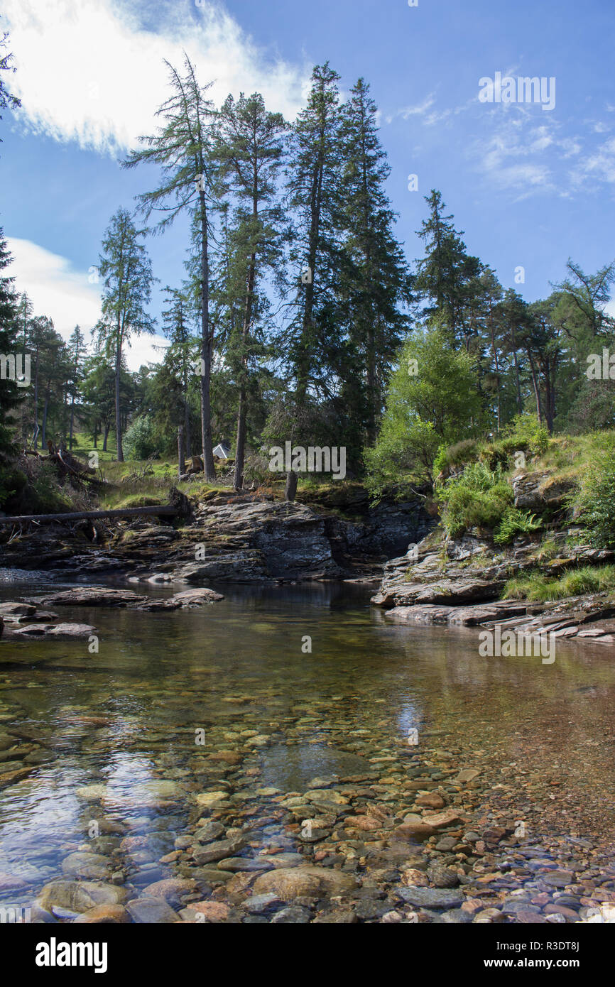 Linn of dee scotland hi-res stock photography and images - Alamy