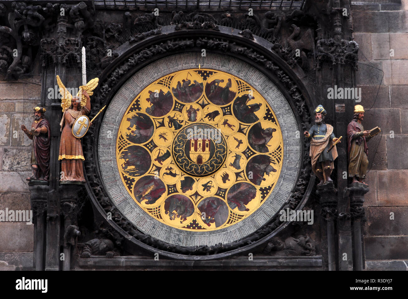 Gotischer baustil hi-res stock photography and images - Alamy