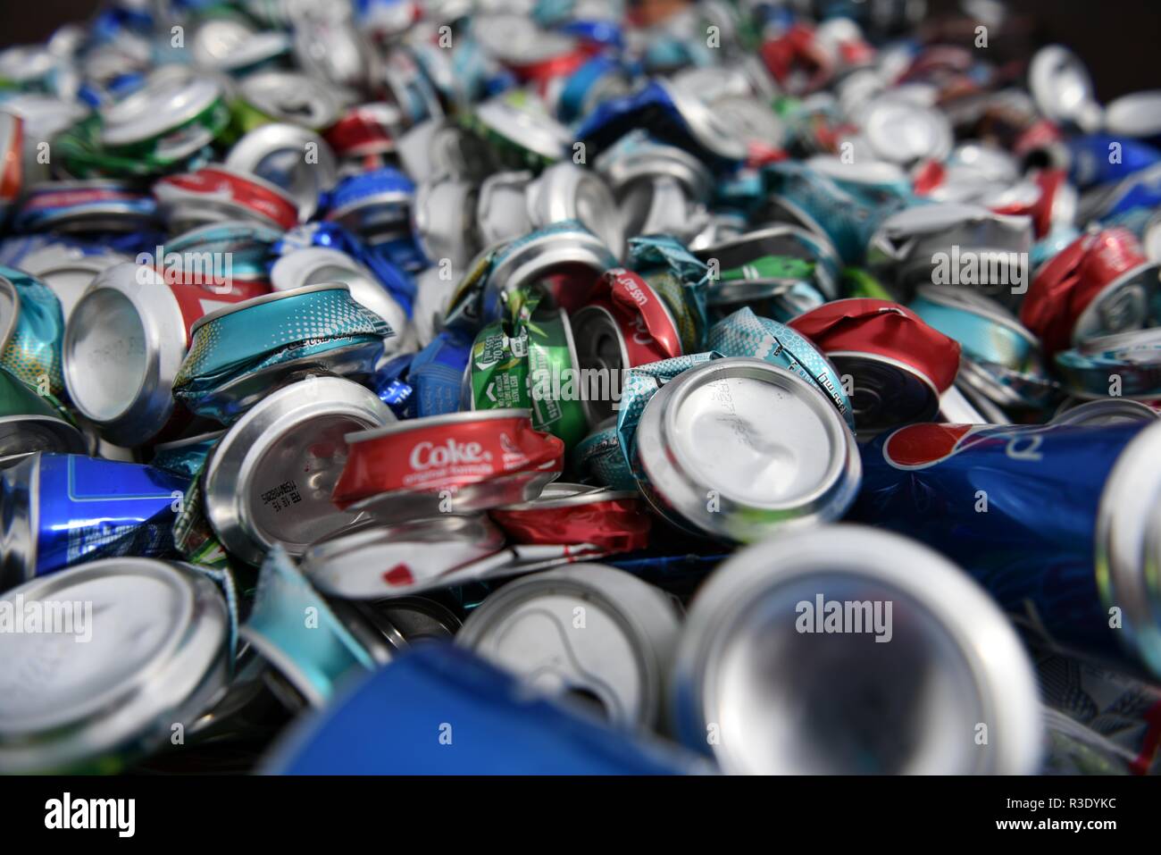 Pile Crushed Cans Stock Photos & Pile Crushed Cans Stock Images - Alamy