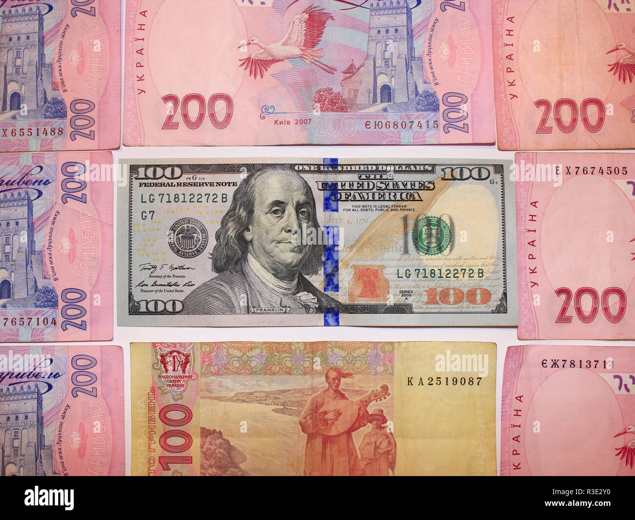 100 grivna hi-res stock photography and images - Alamy