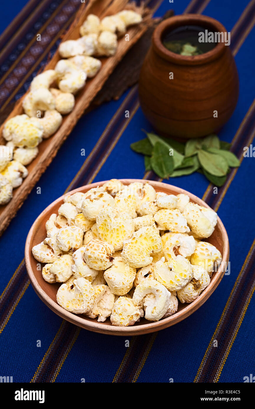 Popcorn clay hi-res stock photography and images - Alamy