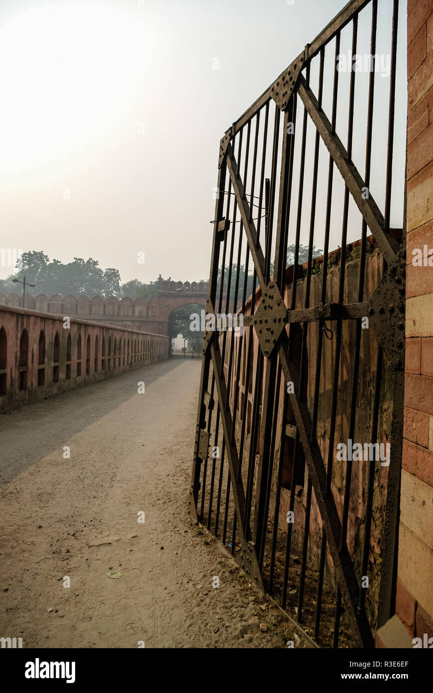 Bahadur Shah Gate at head of Arched bridge linking Salimgarh Fort and ...