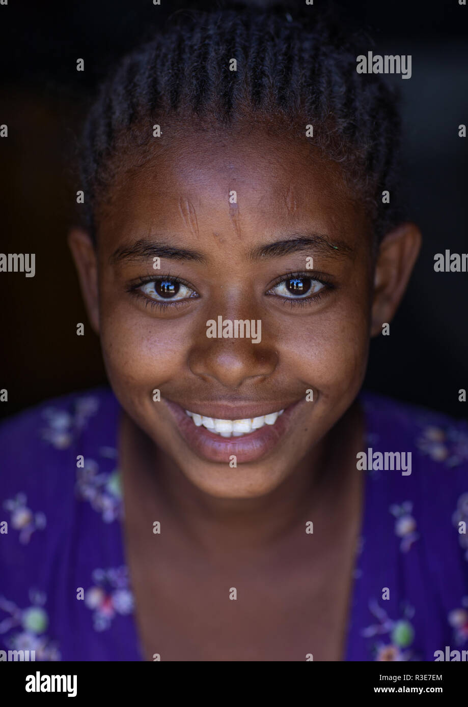 Portrait of a smiling raya tribe girl, Afar Region, Chifra, Ethiopia ...