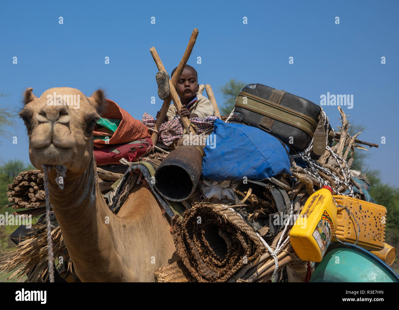 Children ethiopia working hi-res stock photography and images - Alamy