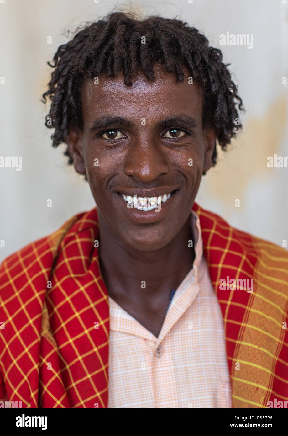 Portrait of an afar tribe man, Afar Region, Afambo, Ethiopia Stock ...