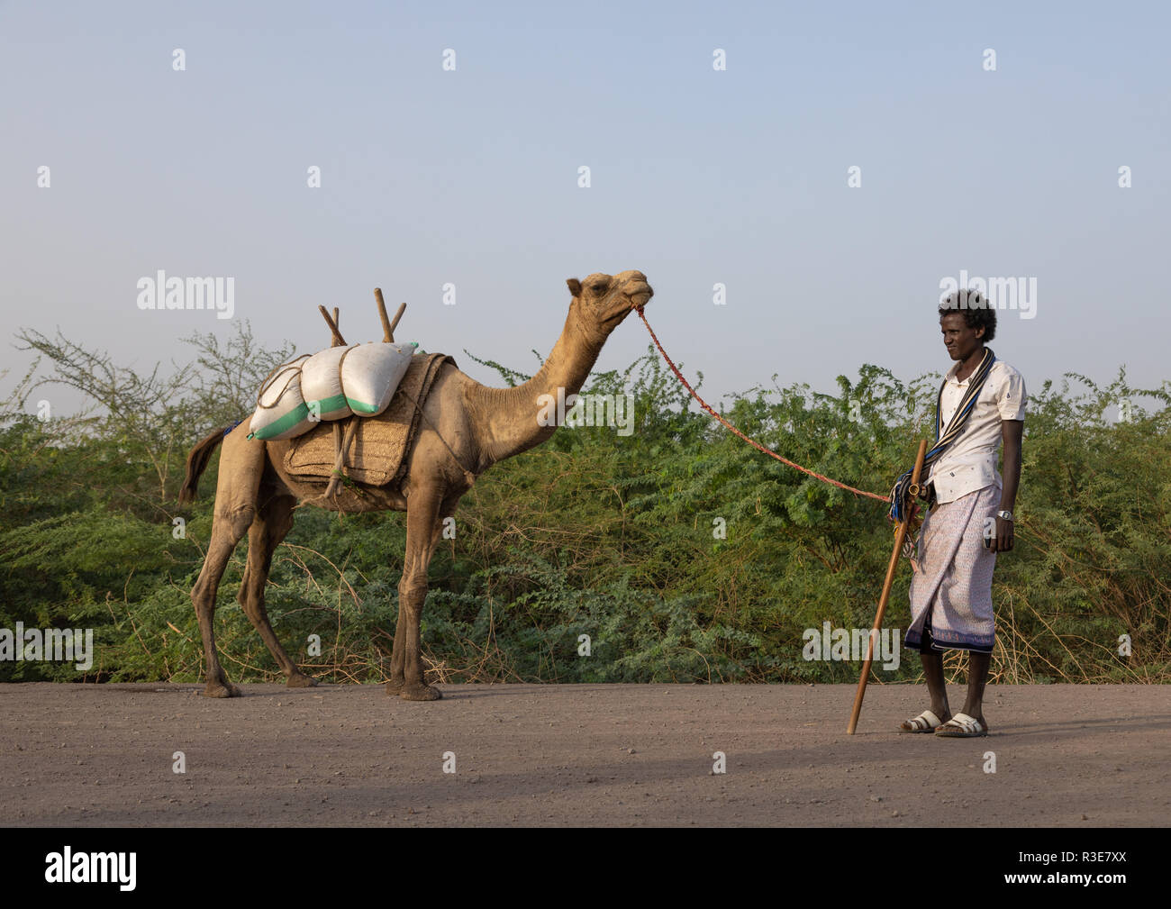 Afar tribe knife ethiopia hi-res stock photography and images - Alamy