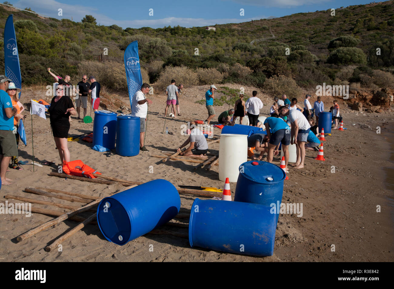 Raft race hi-res stock photography and images - Alamy