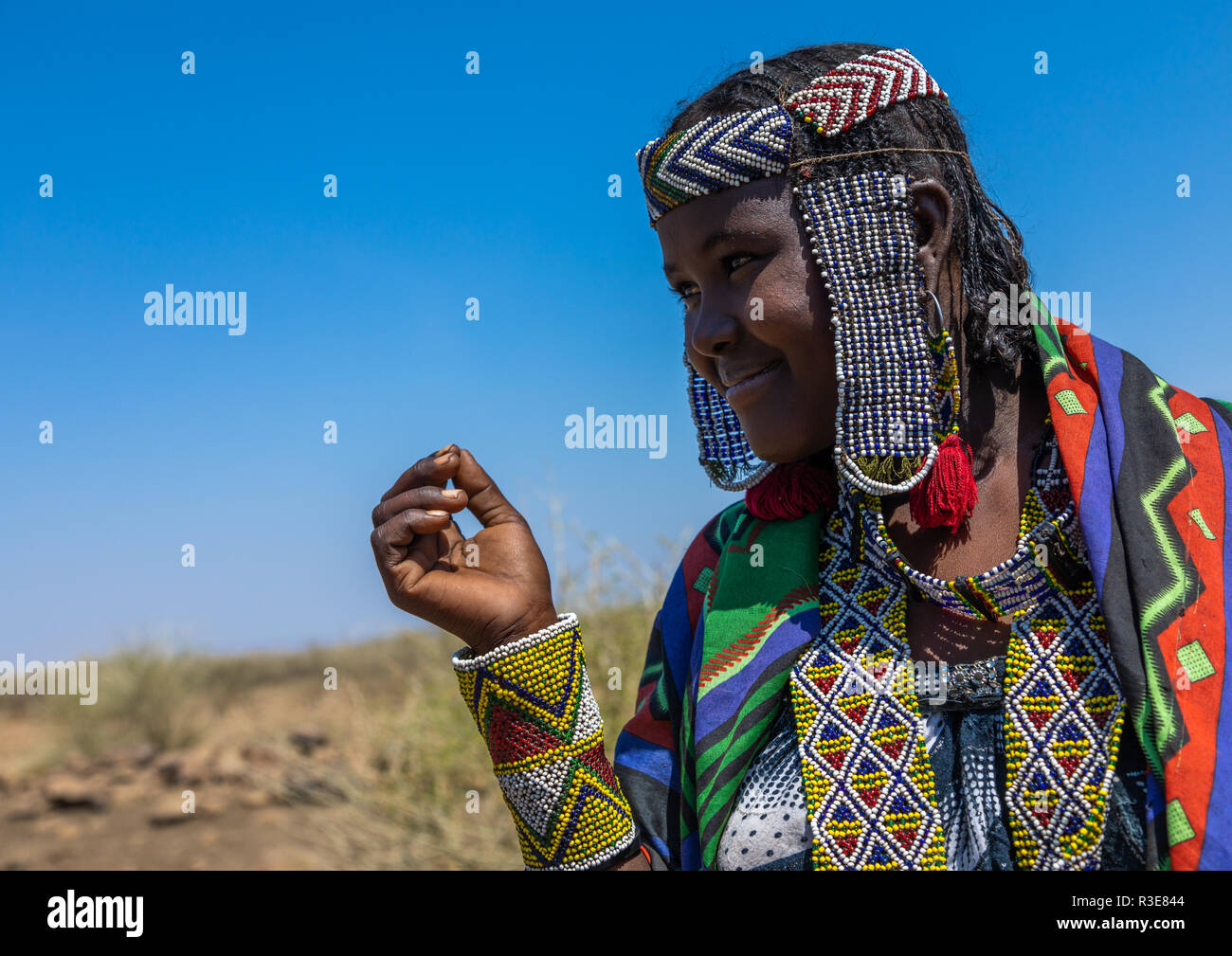 Somali nomadic woman hi-res stock photography and images - Alamy