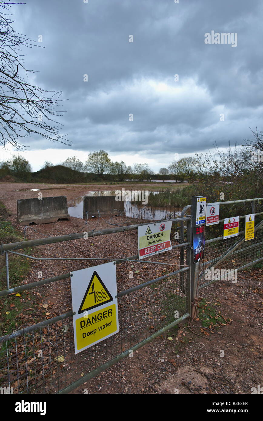 Warning signs entrance quarry hi-res stock photography and images - Alamy