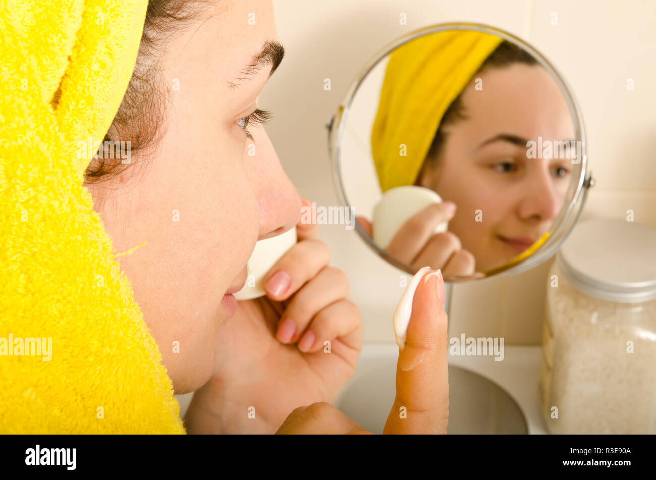 Woman cream head hi-res stock photography and images - Alamy