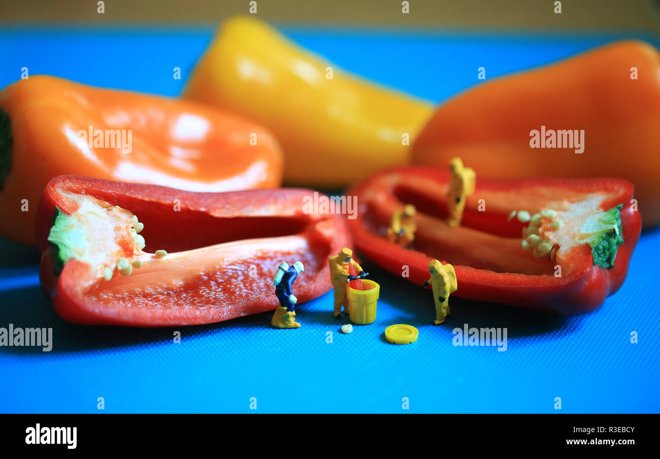 bell pepper food small people Stock Photo - Alamy