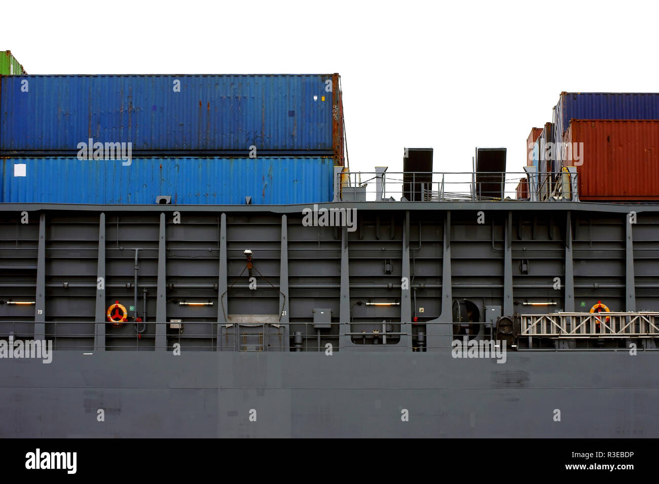 container ship side view Stock Photo - Alamy