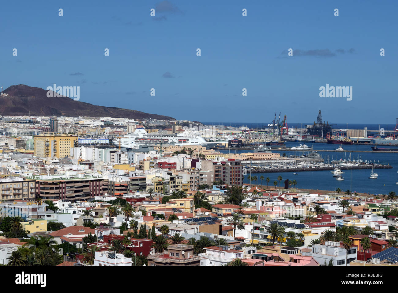 Lanzarote cruise port hi-res stock photography and images - Alamy