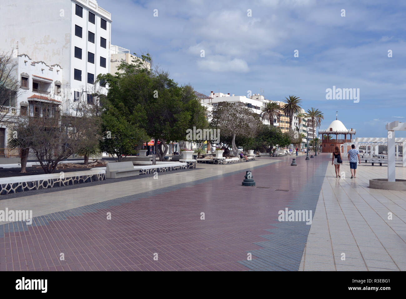 Arrecife cruise port hi-res stock photography and images - Alamy