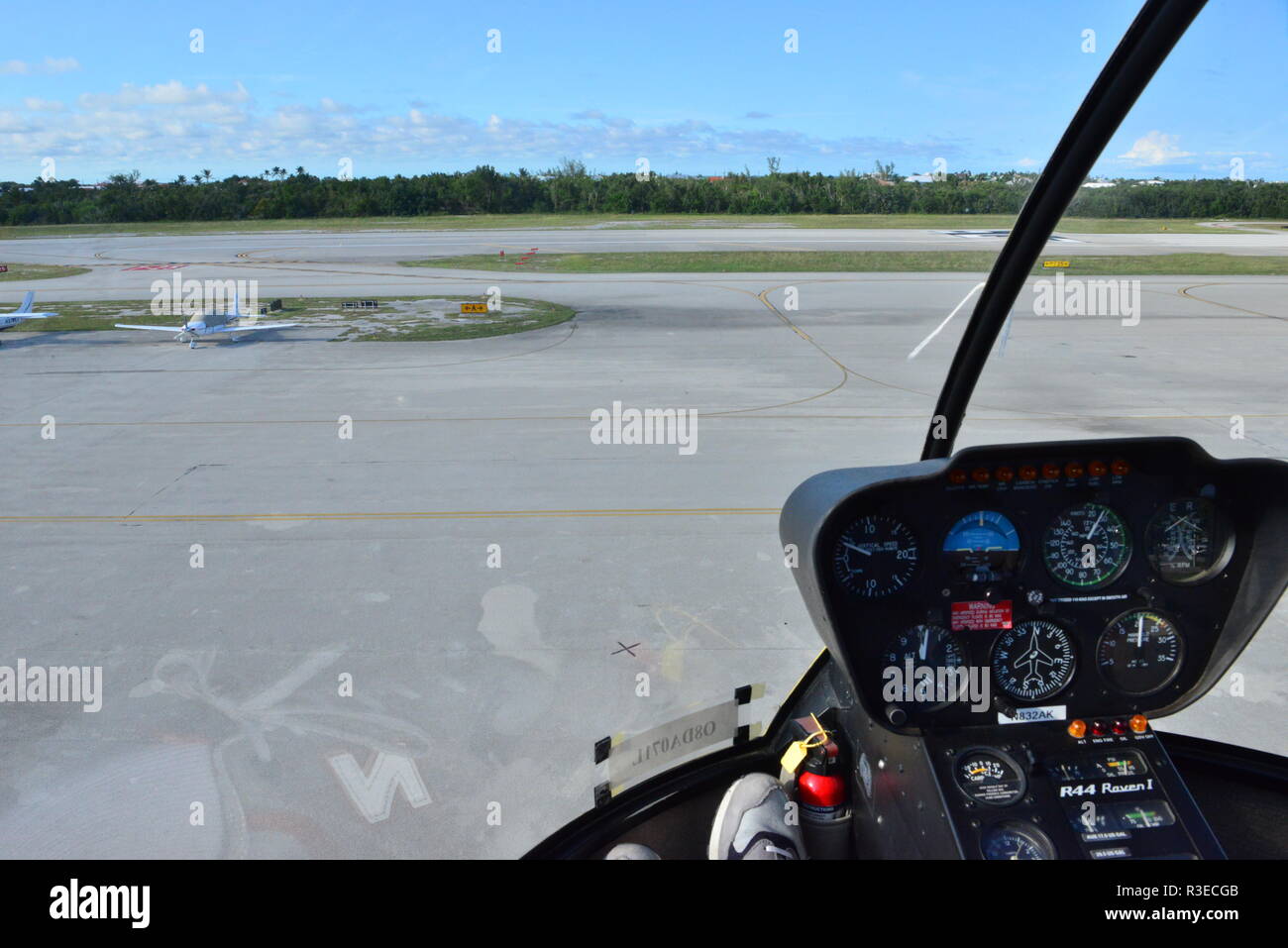 Robinson r44 instrument panel hi-res stock photography and images - Alamy
