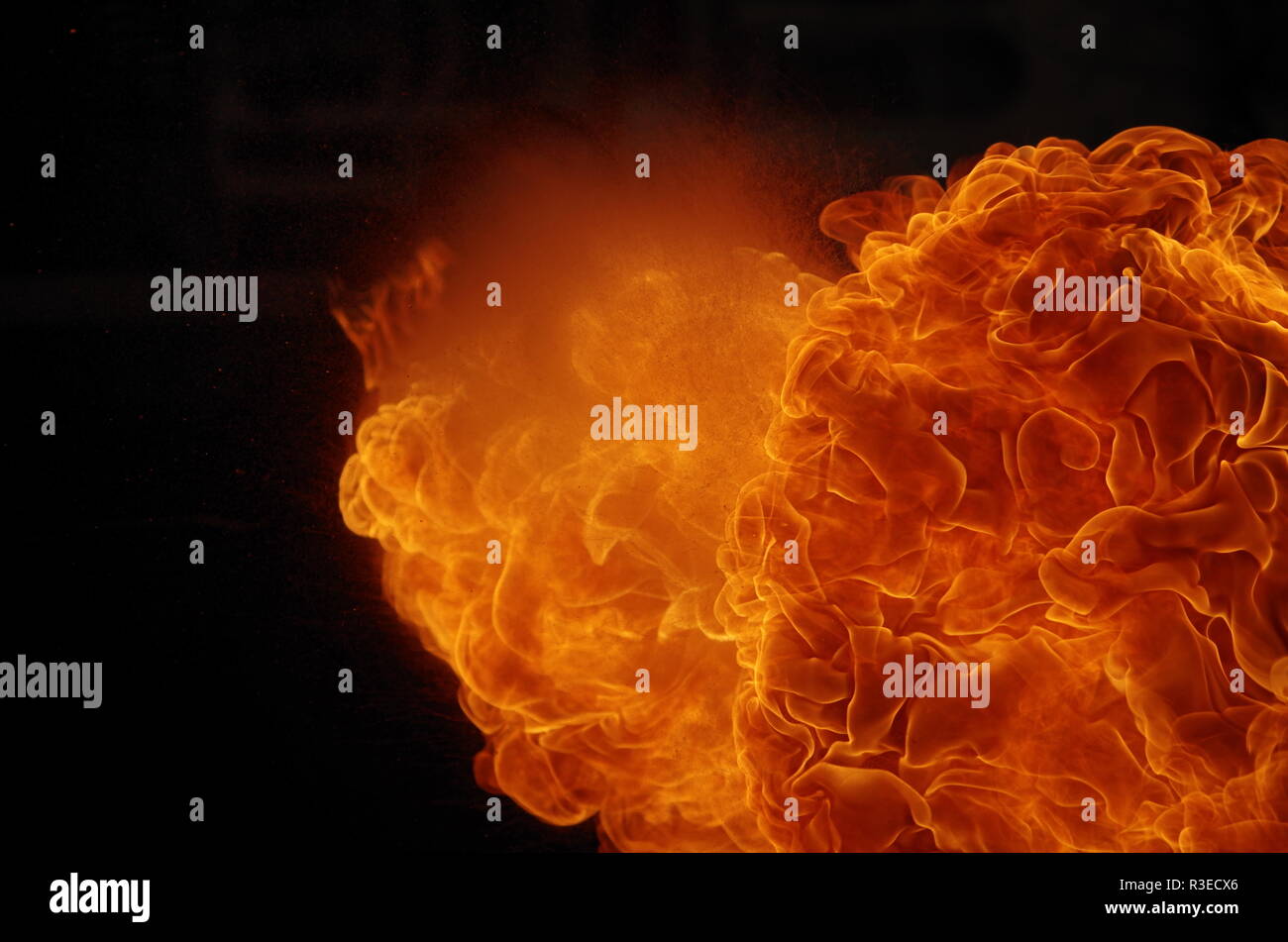 Red ball of fire hi-res stock photography and images - Alamy