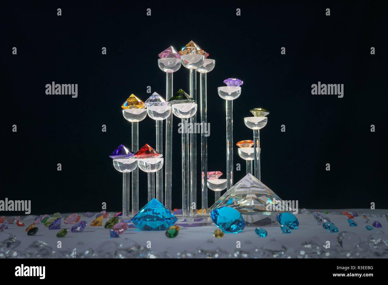beautiful diamonds are show on the diamond showcase Stock Photo - Alamy