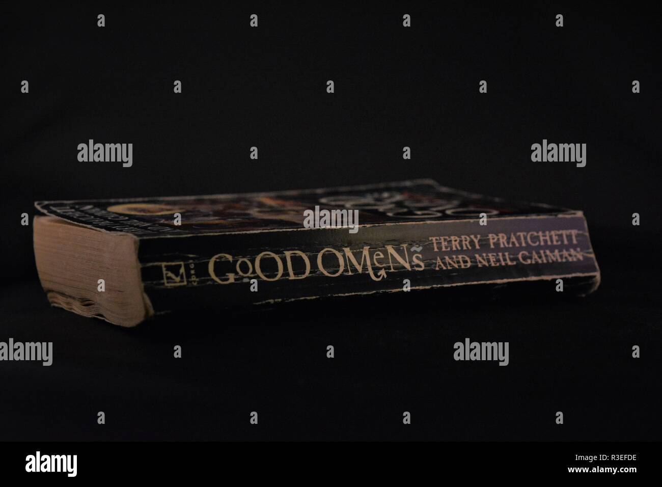 Good omens hi-res stock photography and images - Alamy