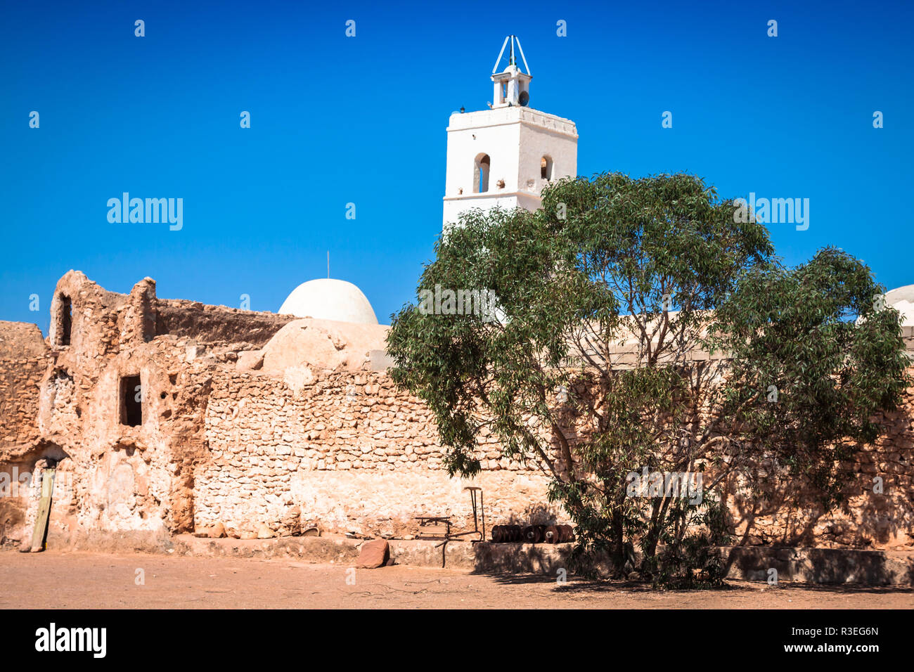 Medenine architecture hi-res stock photography and images - Alamy