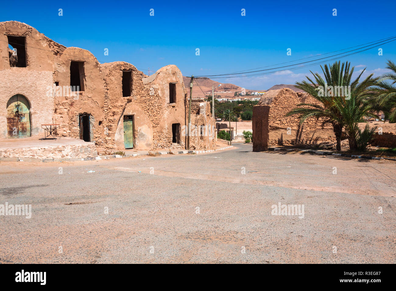 Medenine architecture hi-res stock photography and images - Alamy