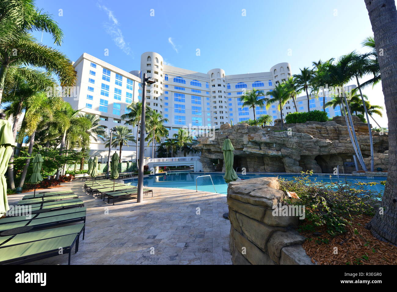 Pool hard rock hotel hi-res stock photography and images - Alamy