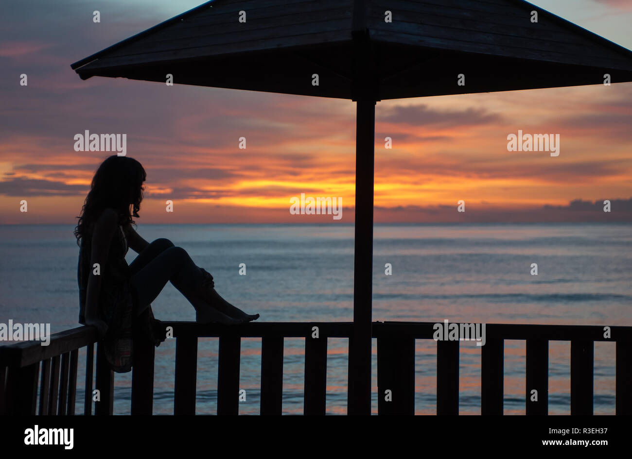 Loneliness and intimate hi-res stock photography and images - Alamy