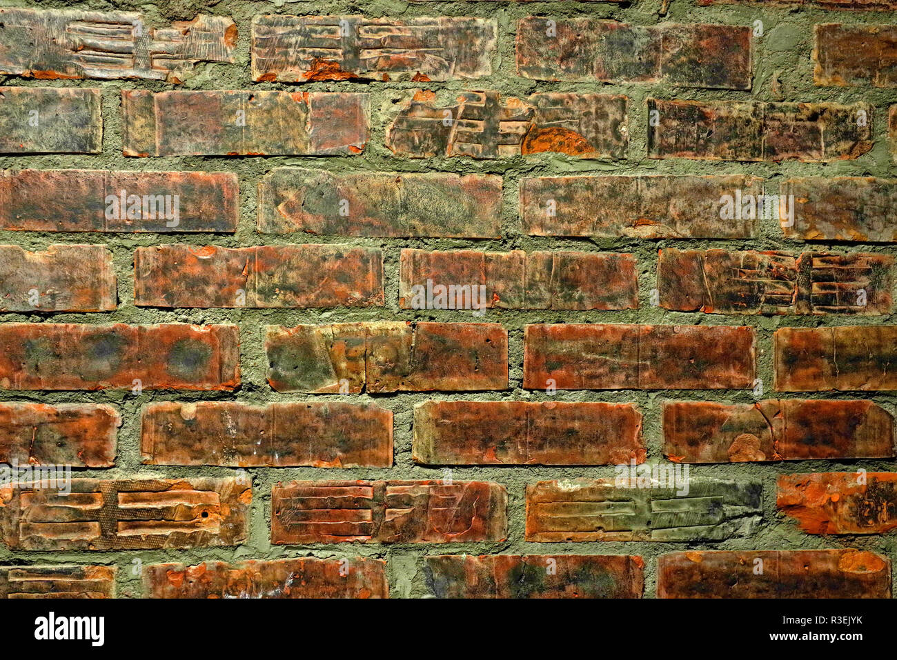 Red Green old worn brick wall texture background. Vintage effect Stock Photo - Alamy
