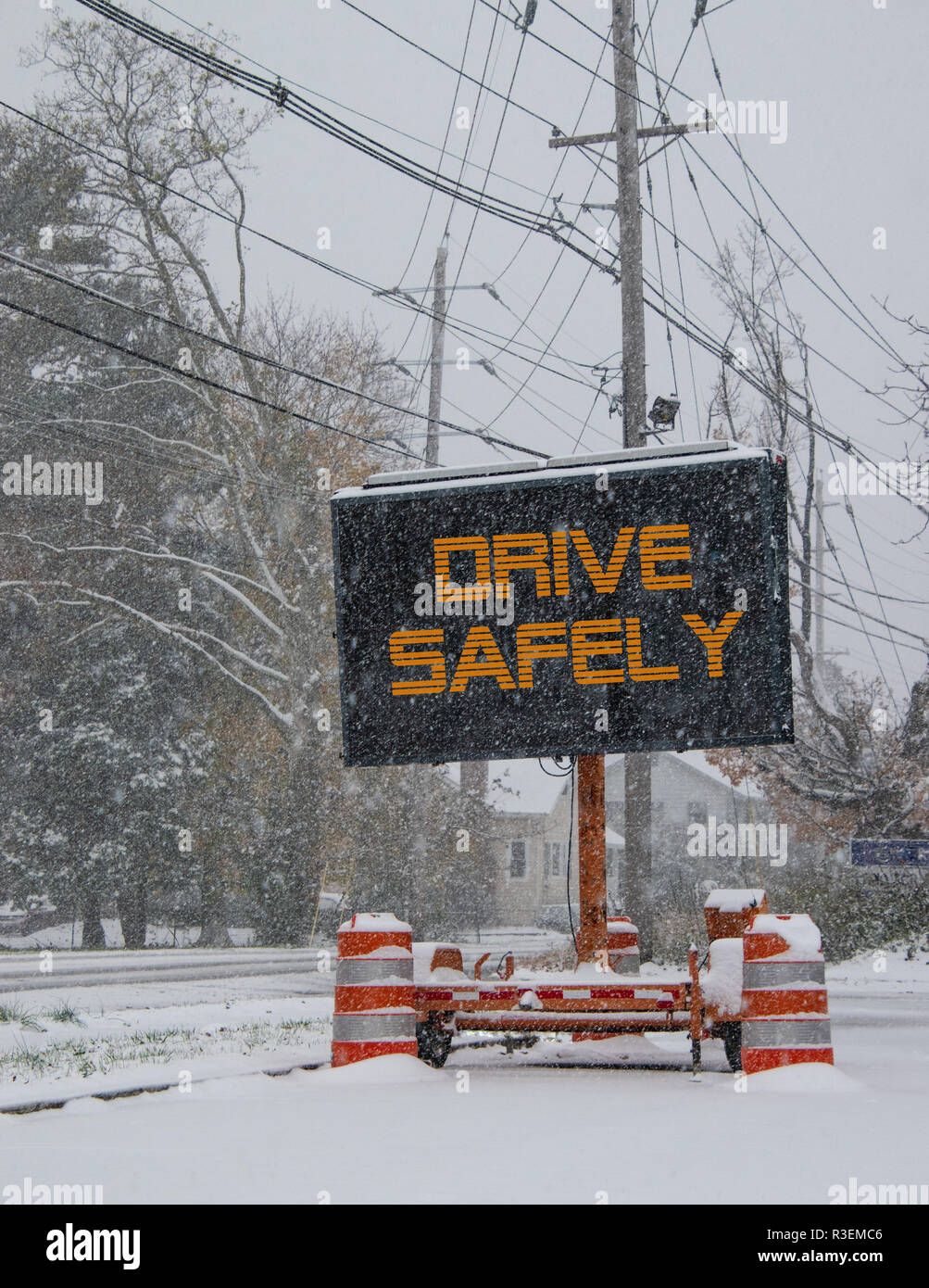 Drive safely sign hi-res stock photography and images - Alamy