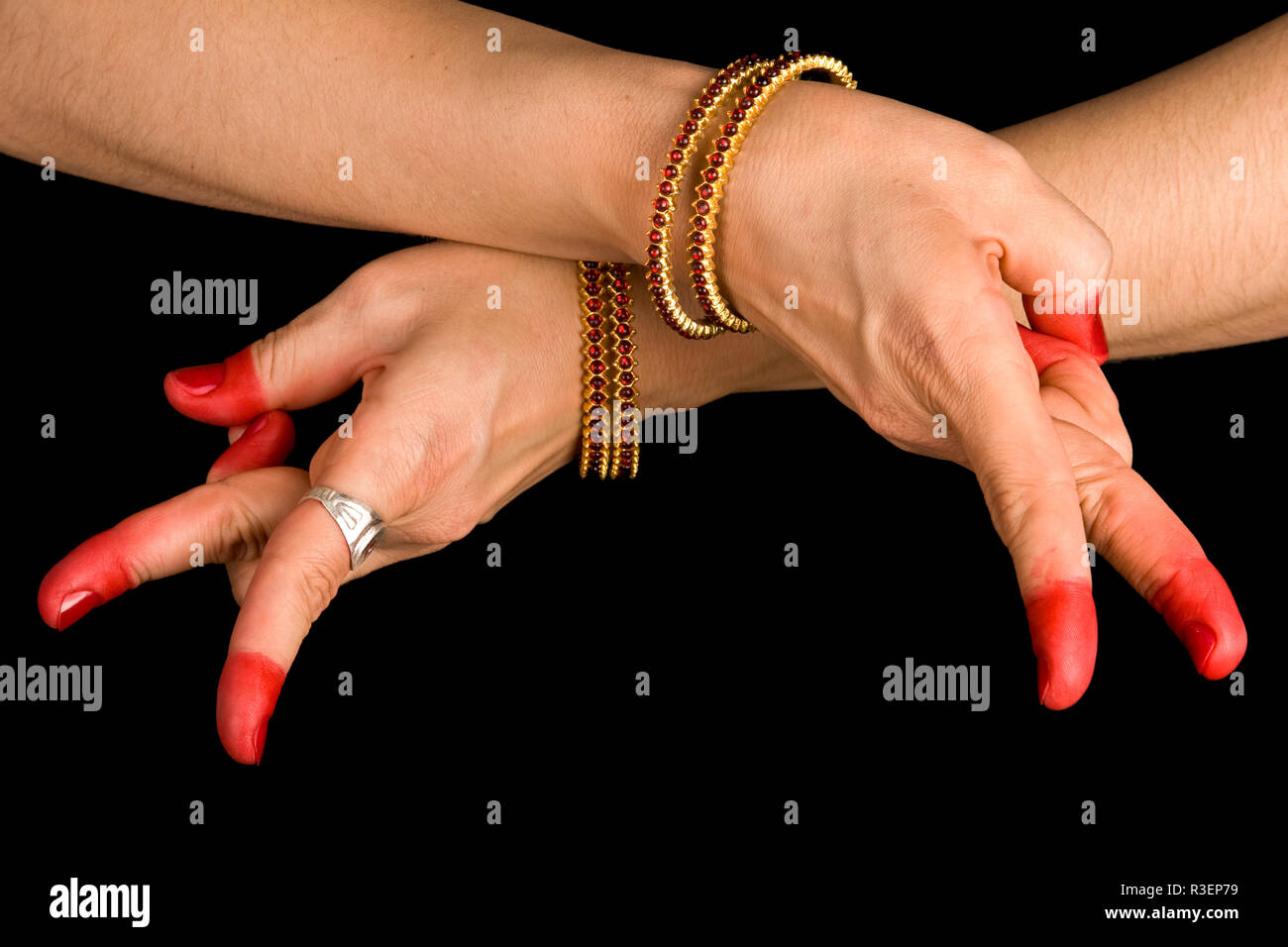 Bharatanatyam Mudras Pataka