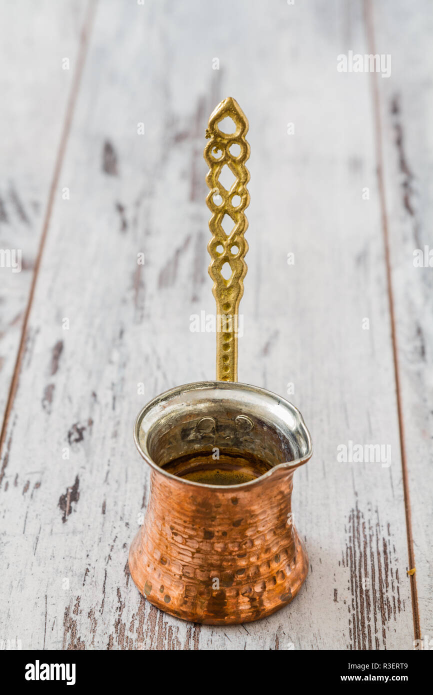 Sultan turkey pot hi-res stock photography and images - Alamy